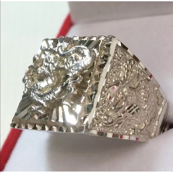 3 Royal Dazzy | Accessories | New Custom Handmade Asian Dragon Bling ...